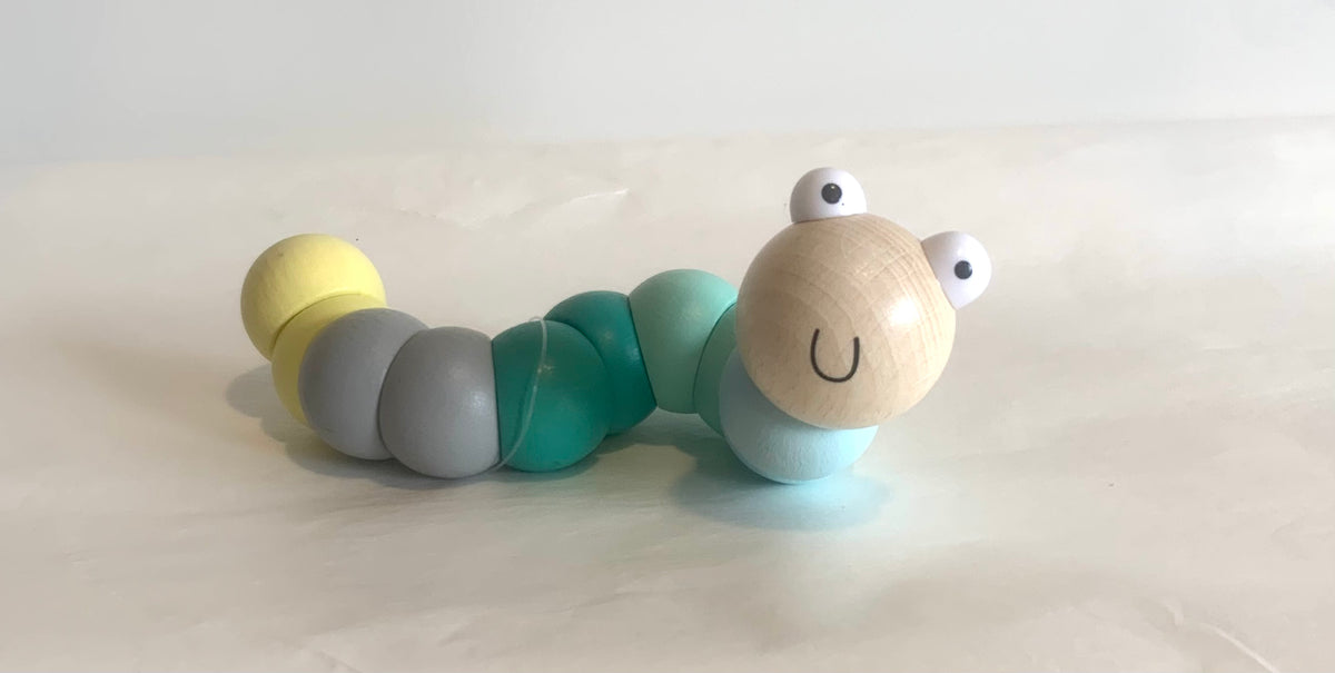 Wooden Wriggly Worms – Epiphany Toys